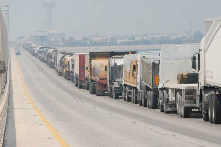 Bahrain confirms no change to truck ban timings on Sheikh Khalifa bin ...